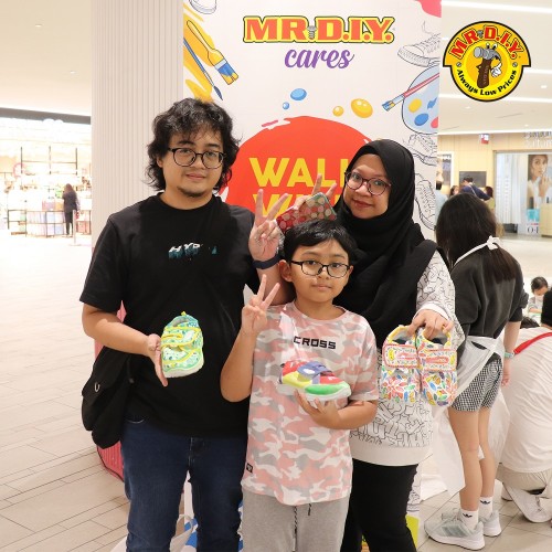 MR.DIY CSR: Walk With Style at 1 Utama | MR D.I.Y.