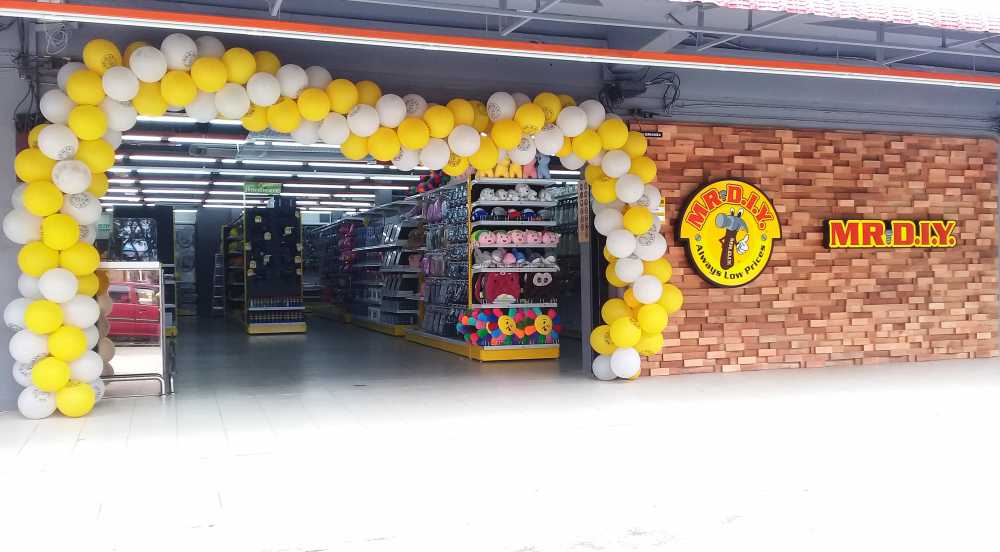 480th Store Opening at Jalan Segamat, Labis | MR D.I.Y.